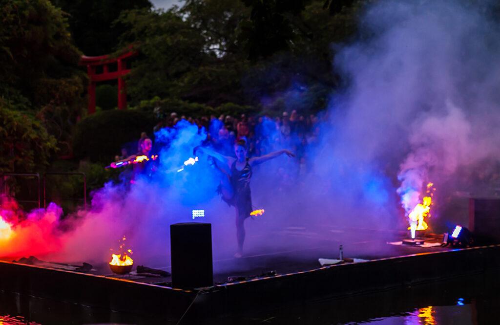 Unsere Feuershow bei den Hagenbecks Dschungelnächten · Flamba